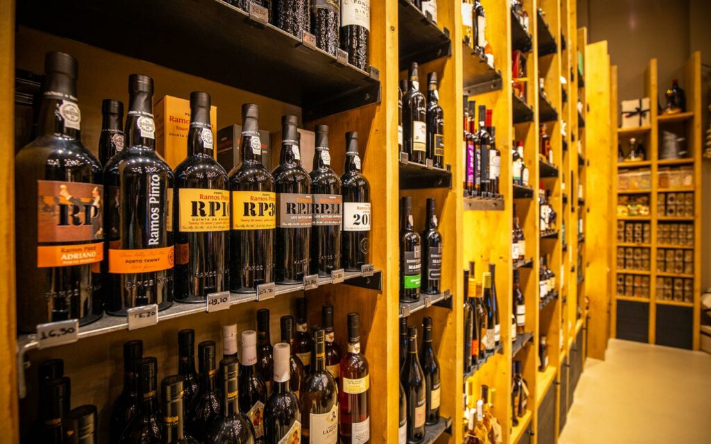 Καταστήματα | OAK Cava